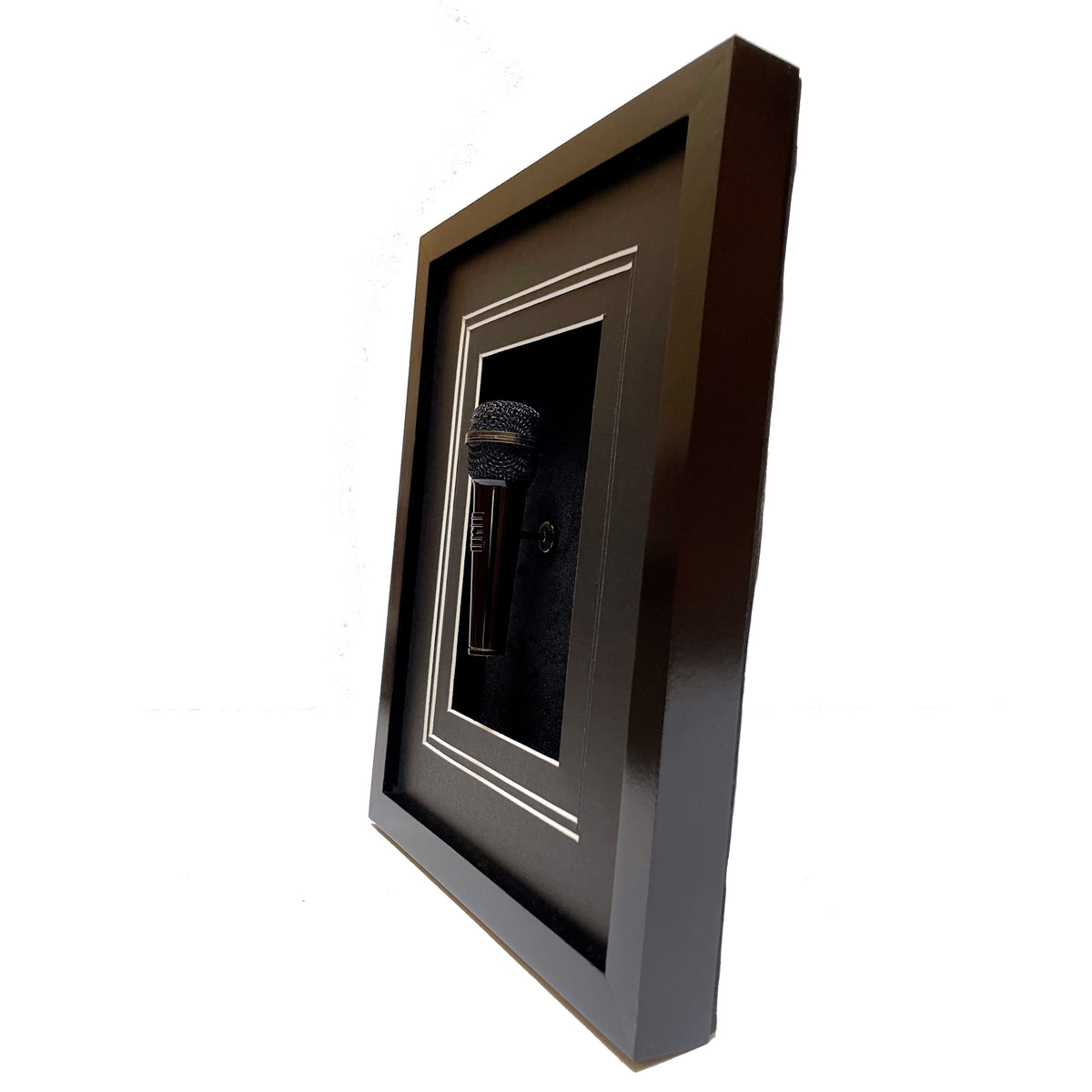 Microphone Magnet in Black – The Chord